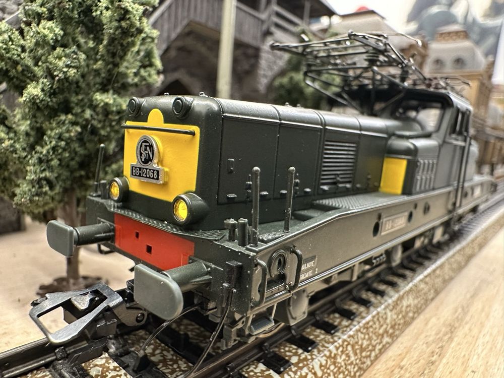 Märklin 37330 SNCF BR BB 12000 digital (Gebraucht) in Lupsingen für CHF ...