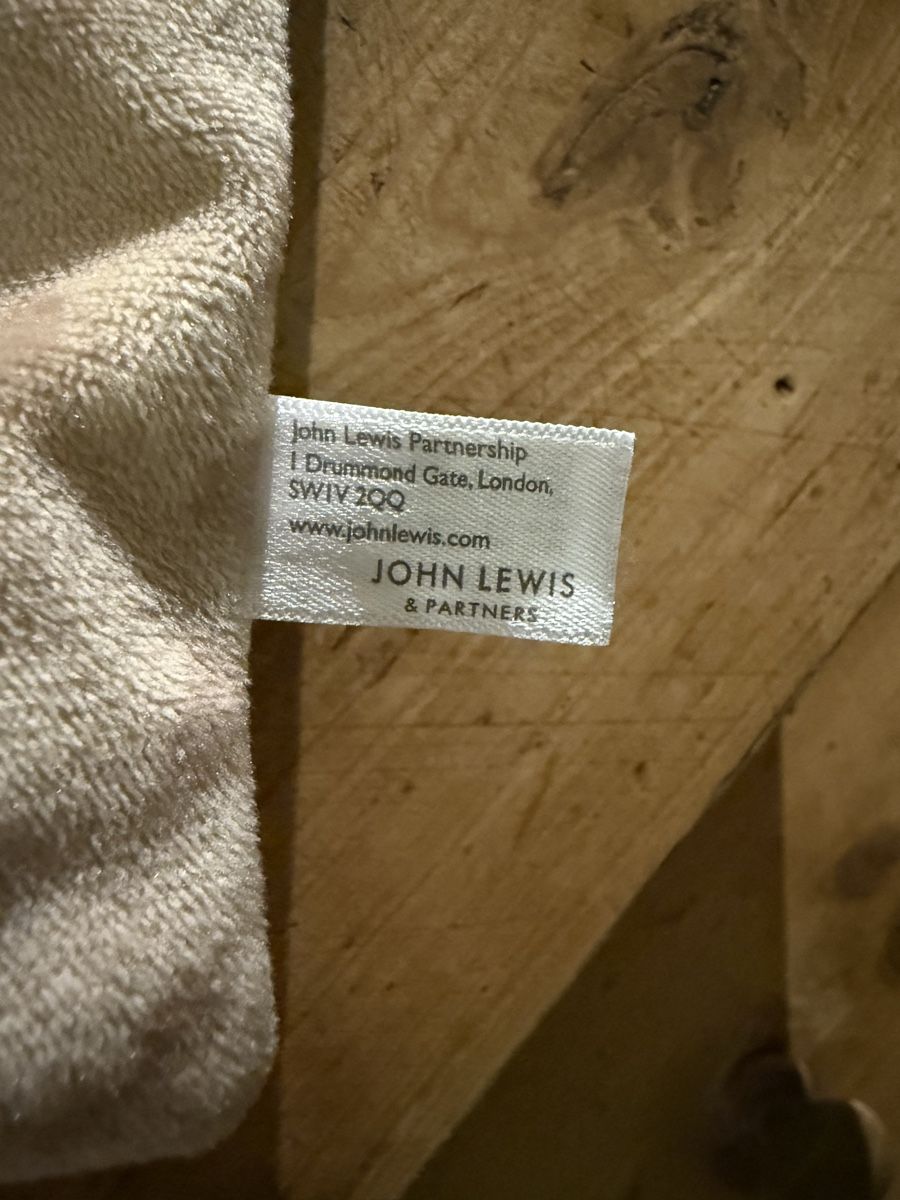 Doudou John Lewis neuf (Neuf avec emballage d'origine) à Vésenaz pour ...