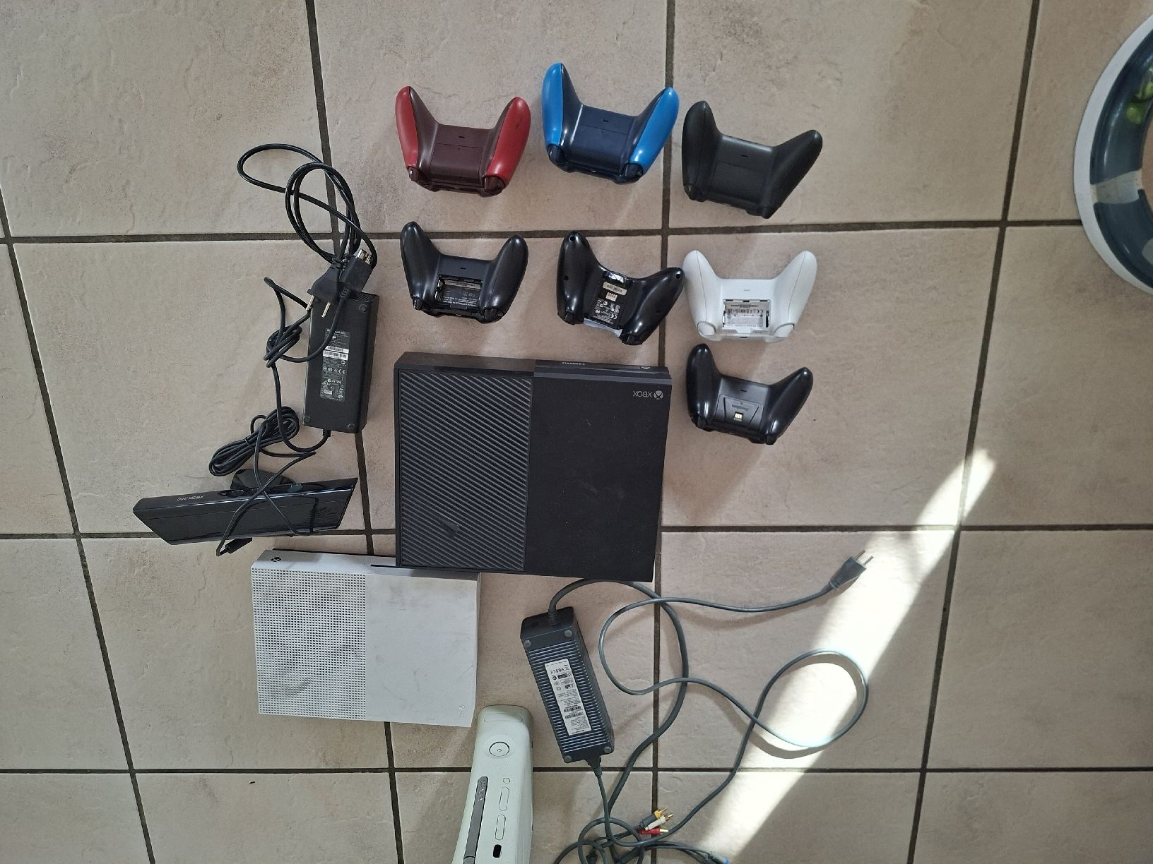 Xbox Konsolen & Controller (Gebraucht) in Büren zum Hof für CHF 67 ...