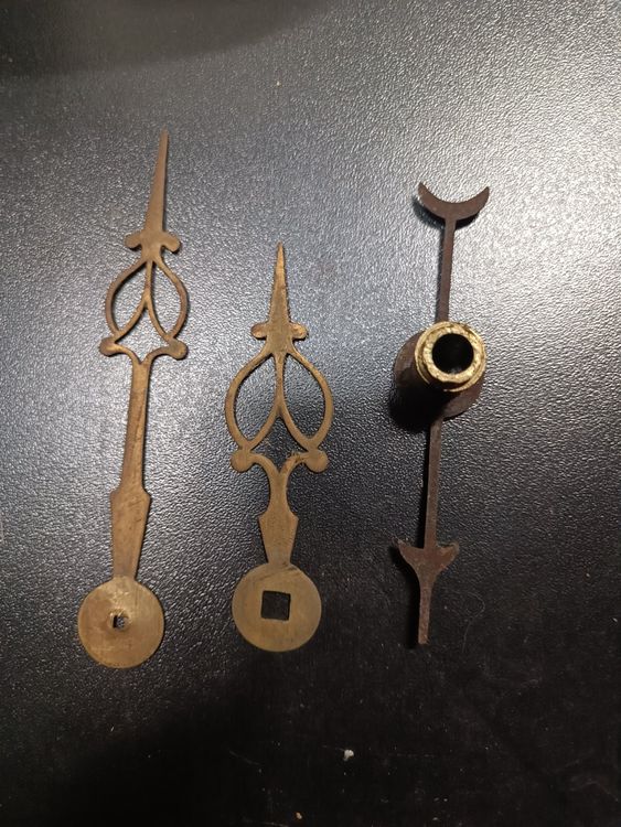 Zeiger zu Comtoise Uhren (21) | Kaufen auf Ricardo