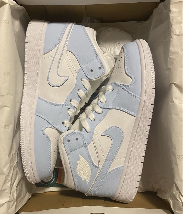 Nike Air Jordan 1 Mid Baby Blue (Neu und originalverpackt) in Safenwil ...