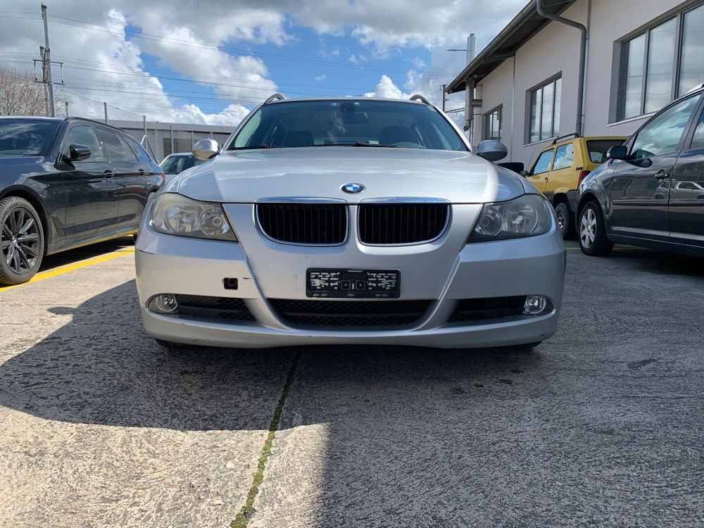 BMW E91 320i Touring | Kaufen auf Ricardo