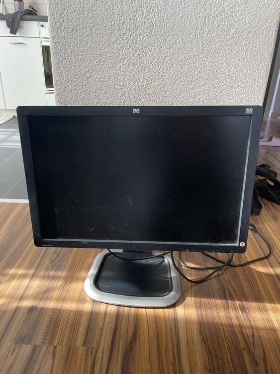 HP L2245w Monitor 22 Zoll (Gebraucht) in Wollerau für CHF 1 – nur ...