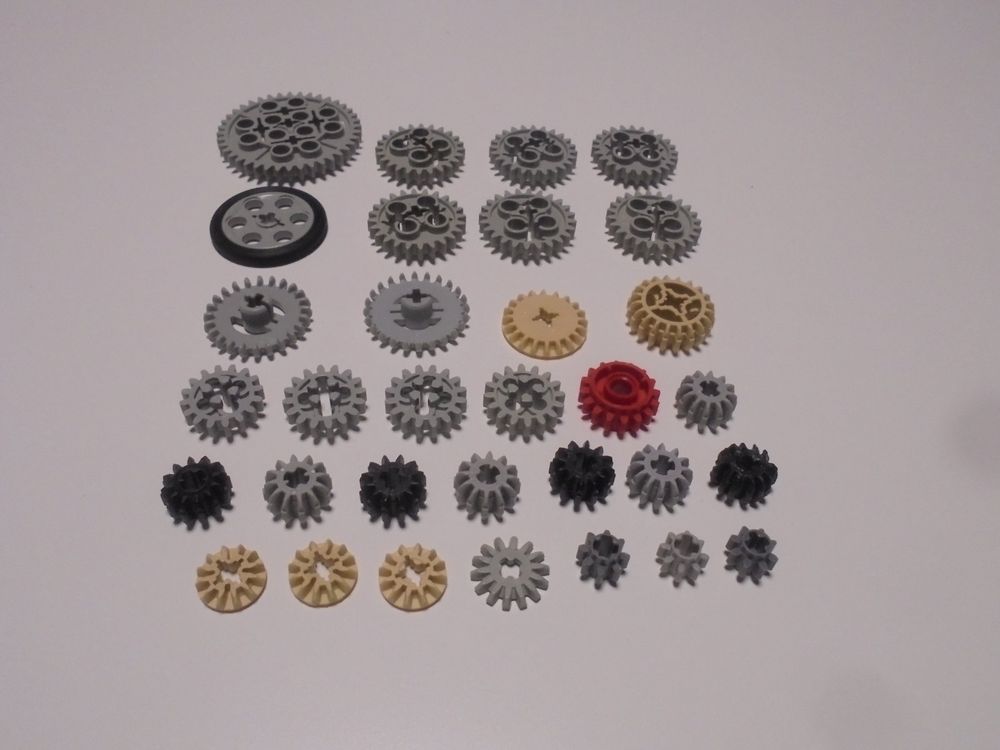 LEGO - DIVERSE - ZAHNRÄDER (Gebraucht) in Gelterkinden für CHF 6 – mit ...