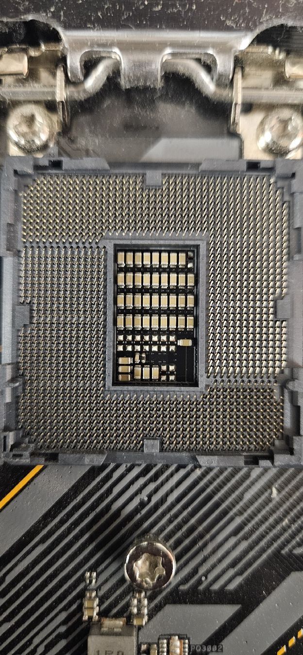 ASUS TUF GAMING B460-PLUS für Intel 10.Gen CPUs (Gebraucht) in ...