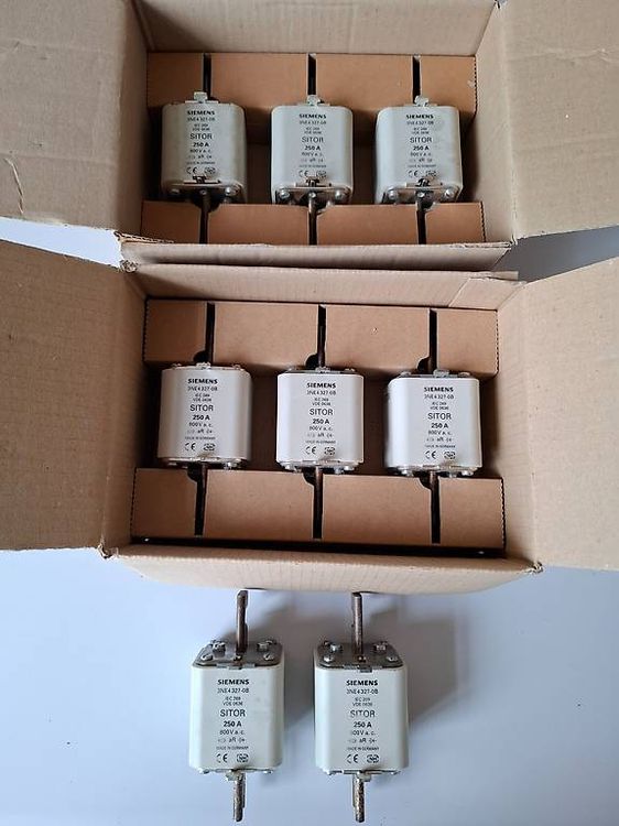 Siemens SITOR 3NE4 227-0B Sicherungen 250A 800V AC (NEU) (Neu und originalverpackt) in Beringen ...