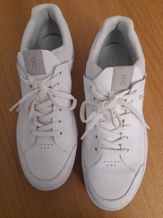 ON Sneaker The Roger, Grösse 44 (Gebraucht) in Balsthal für CHF 76 ...