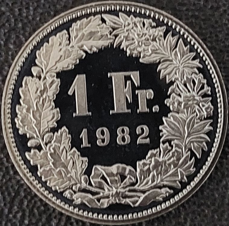 1 Franken 1982 stgl. / aus Münzsatz (Neu (gemäss Beschreibung)) in Arch für CHF 6 – mit ...