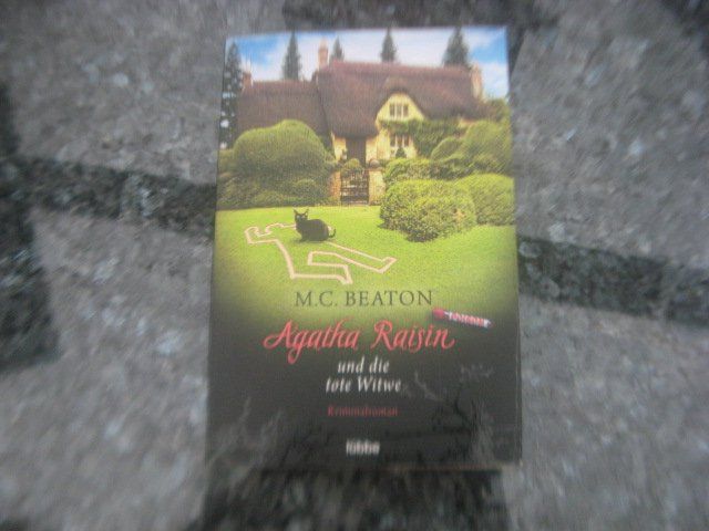 Agatha Raisin und die tote Witwe von M.C. Beaton (Gebraucht) in reitnau ...