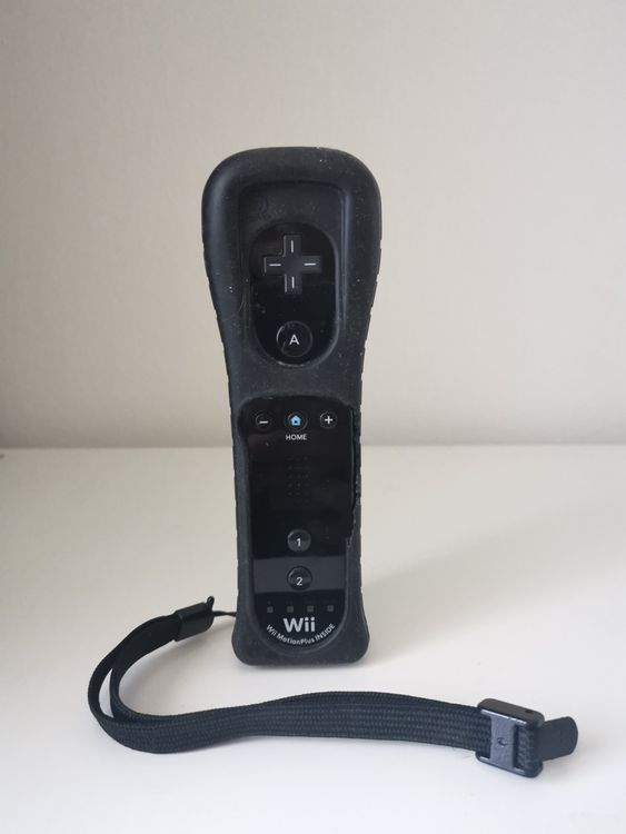 Nintendo Wii / Wii U Controller mit Motion Plus schwarz | Kaufen auf ...