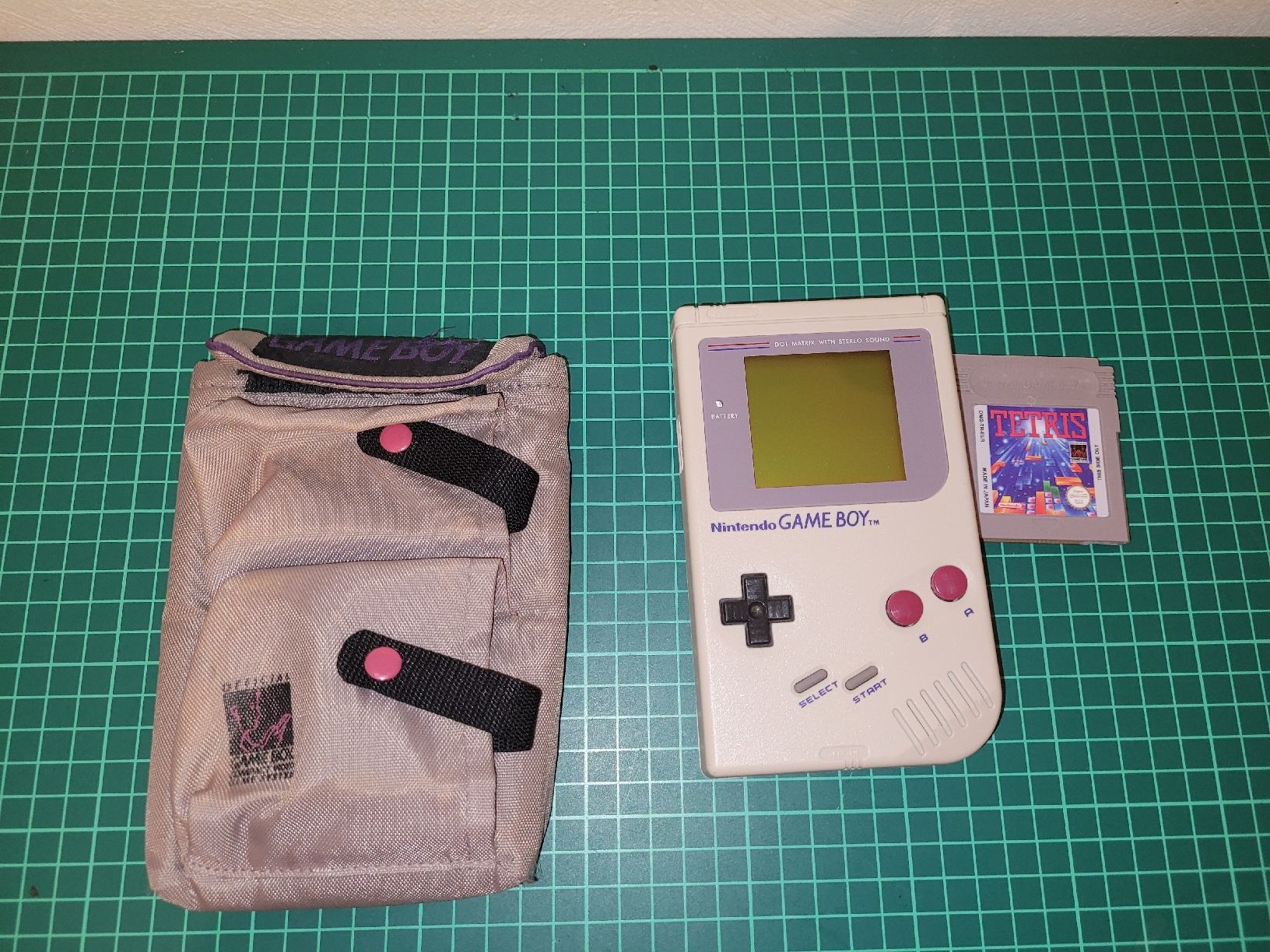 Nintendo Game Boy Original DMG-01 With Tetris Game & Case (Gebraucht ...