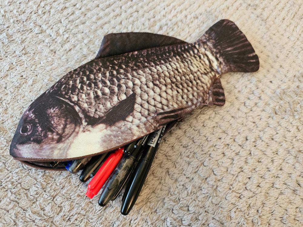 Fisch Etui / Fish Case (Neu und originalverpackt) in Zürich für CHF 9 ...