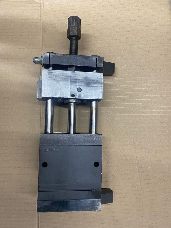 FESTO Zangenvorschub Typ: BV-100-70-C | Kaufen auf Ricardo