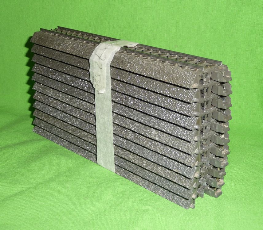 C-Gleis 11 Gerade Märklin 24172 teils dreckige Stücke 5 SLKD | Kaufen ...