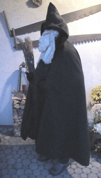 Samichlaus und Schmutzli Kostüm (Gebraucht) in Uster für CHF 45 – mit ...