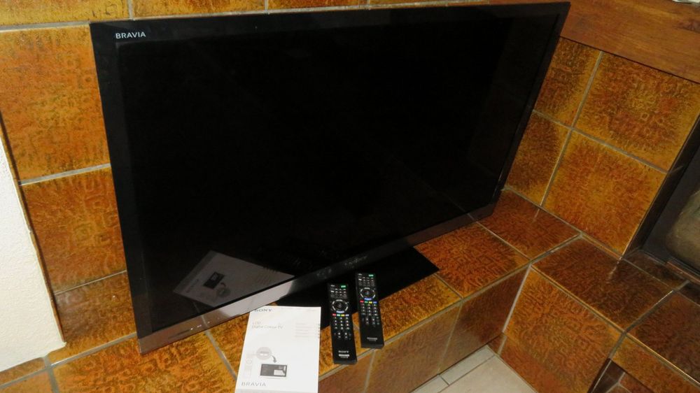 Sony KDL-46HX720, 46" 3D LED, FullHD, 400Hz, DLNA, Skype (Gebraucht) in ...