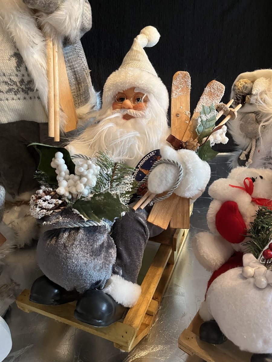 Santa auf Schlitten Nikolaus Samichlaus grau Weihnacht (Neu und ...