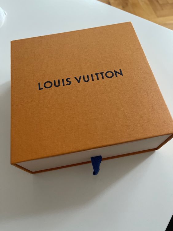 Louis Vuitton Box (Gebraucht) in für CHF 15 – mit Lieferung auf Ricardo ...