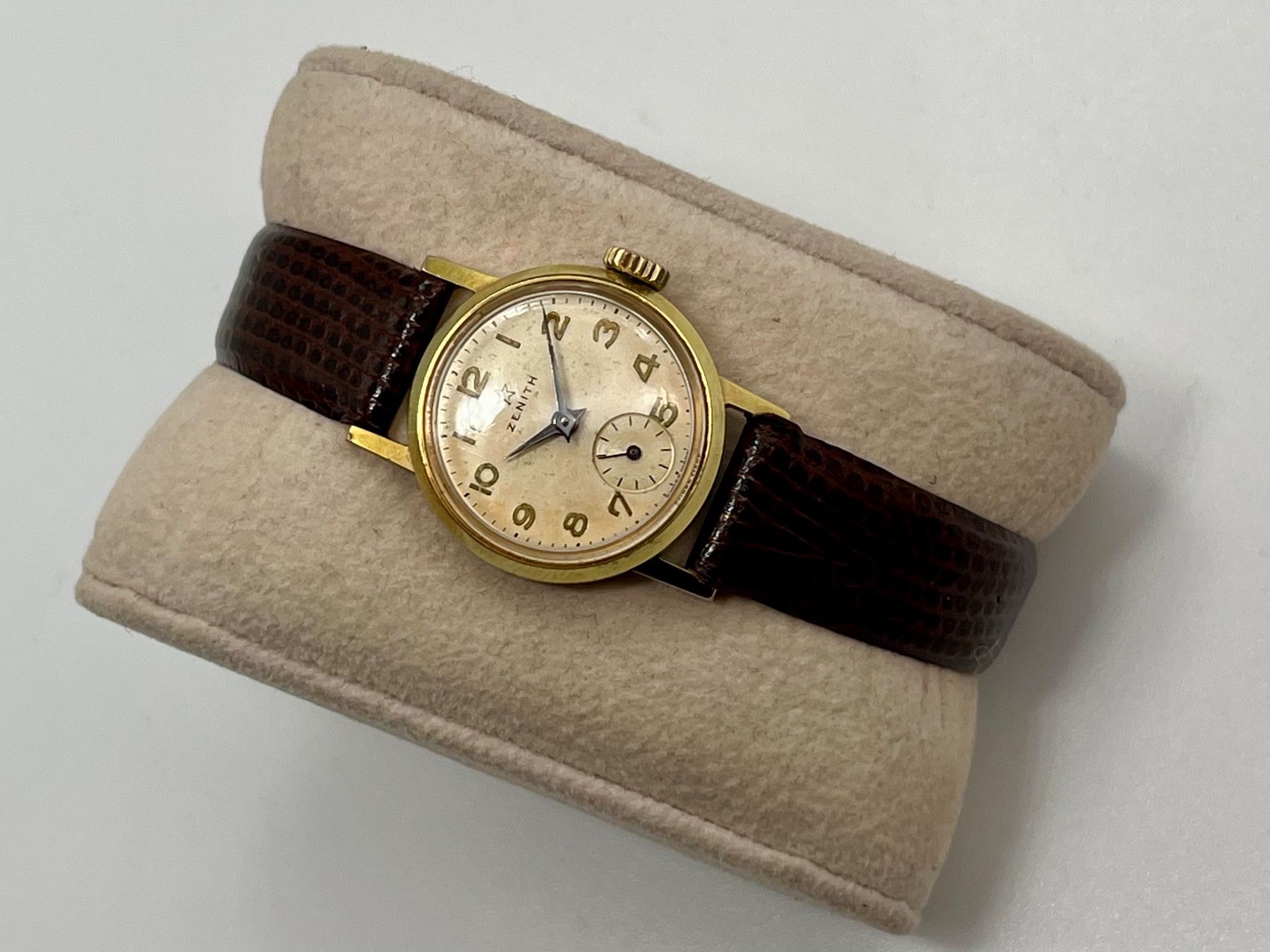 Zenith Handaufzug Vintage Damenuhr vergoldet (Gebraucht) in Aarau für CHF 60 – mit Lieferung auf ...