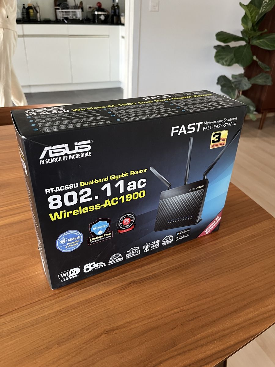 ASUS RT-AC68U Dual-Band Gigabit Router - as new (Neu (gemäss ...