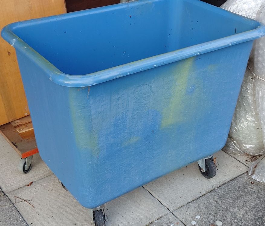 Robuster Transport Rollbehälter mit Rollen blau (Gebraucht) in ...