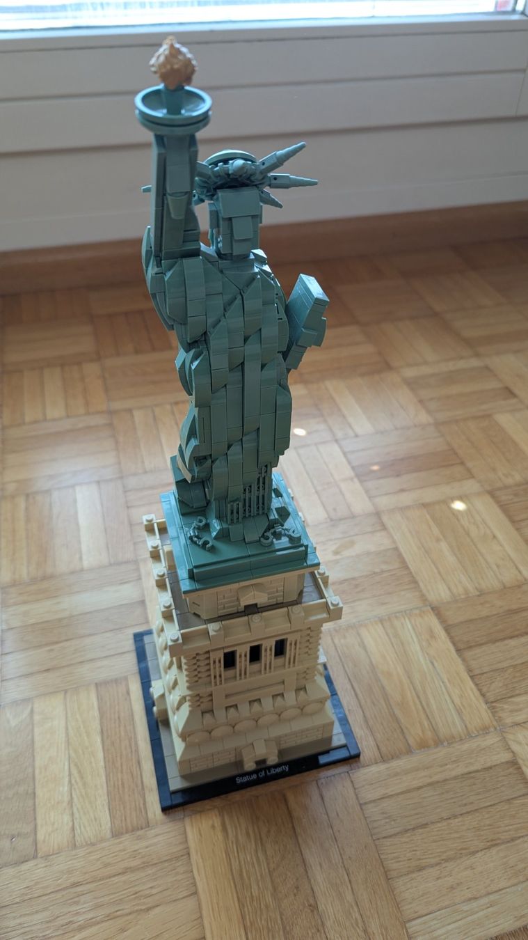 21042 Statue of Liberty - LEGO Architecture - gebraucht (Gebraucht) in ...