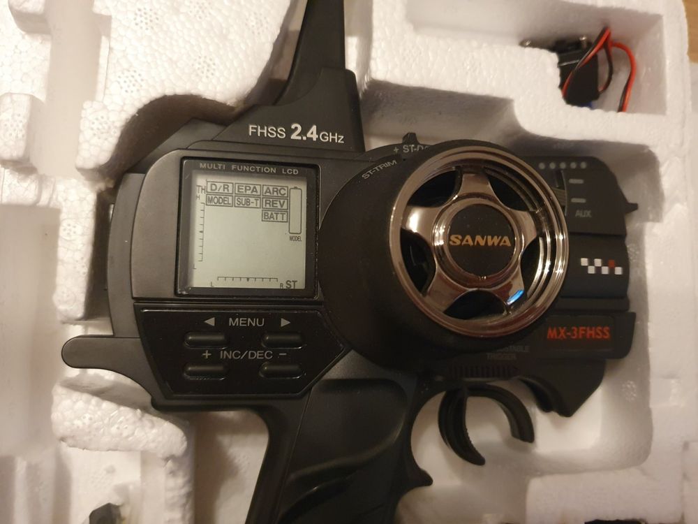 Sanwa MX-3FHSS 2.4GHz Fernsteuerung (Gebraucht) in Schattdorf für CHF 18 – mit Lieferung auf ...