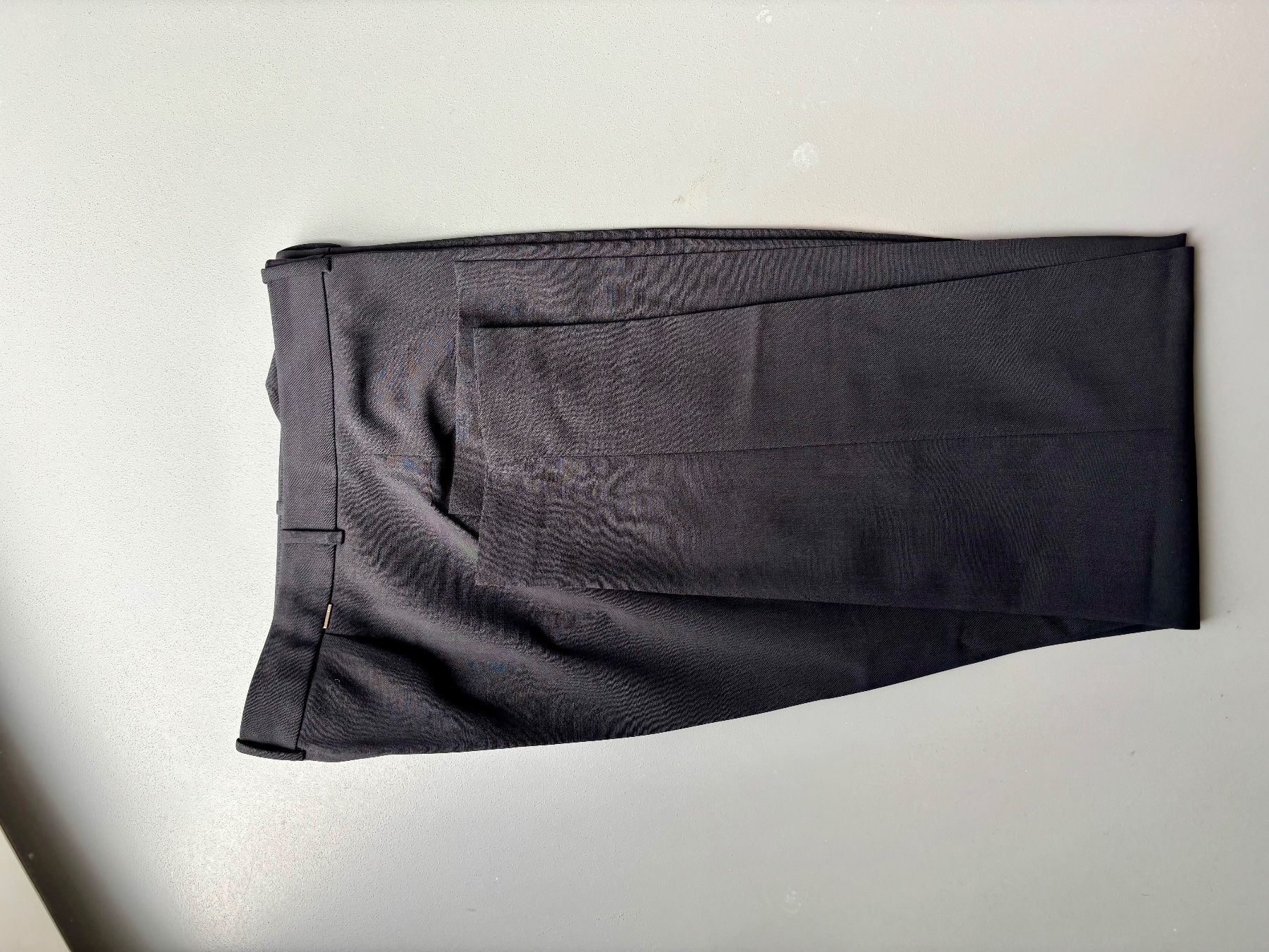 Hugo Boss Schwarze Damenhose (Grösse 36) (Gebraucht) in Zürich für CHF ...