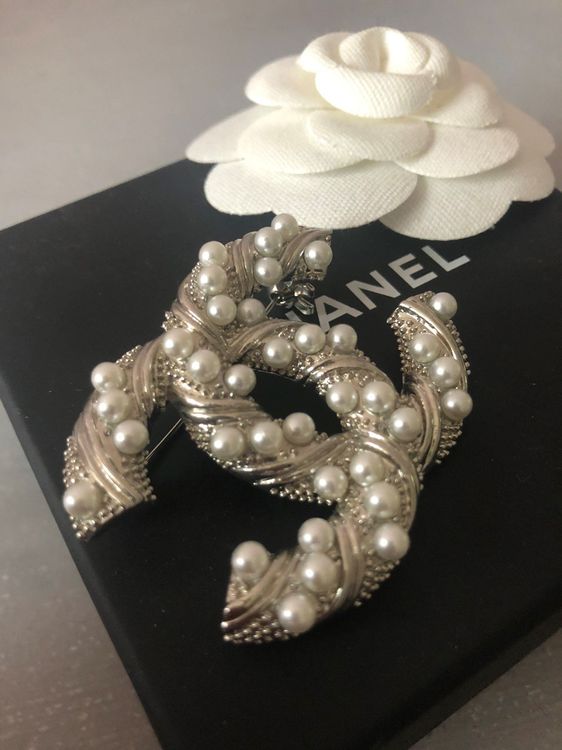 Chanel Brosche Perlen | Kaufen auf Ricardo