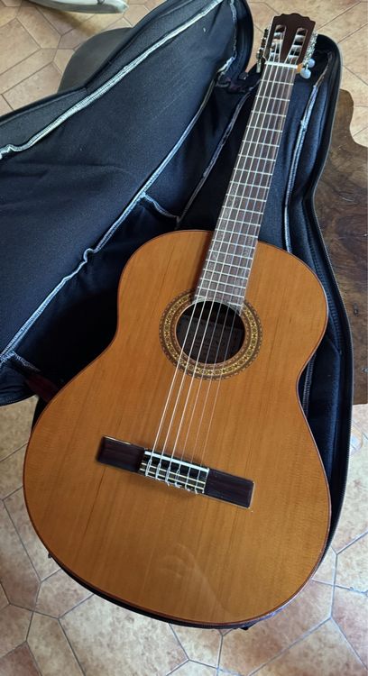 Gitarre R.Moreno (Gebraucht) in Matzendorf für CHF 5 – nur Abholung auf ...