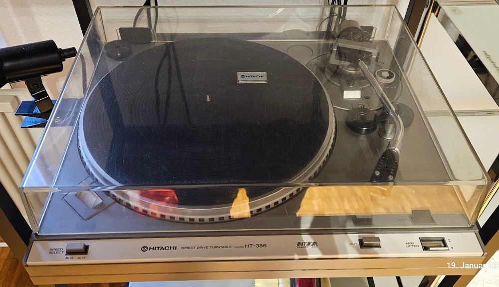 Hitachi HT-356 Plattenspieler Direct Drive | Kaufen auf Ricardo
