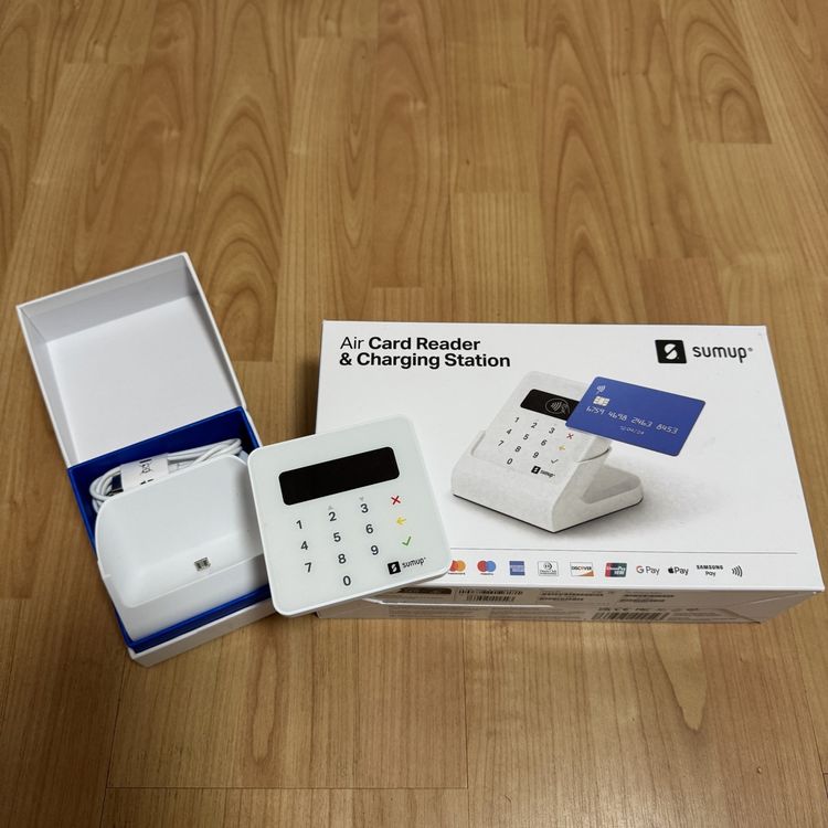 Sum Up Terminal with a Charging Station (Neu (gemäss Beschreibung)) in ...