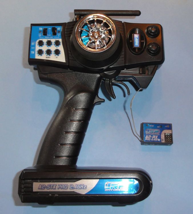 RC-Anlage 2,4GHz - LRP A2-STX Pro & LRP A2-RX Pro (Gebraucht) in ...
