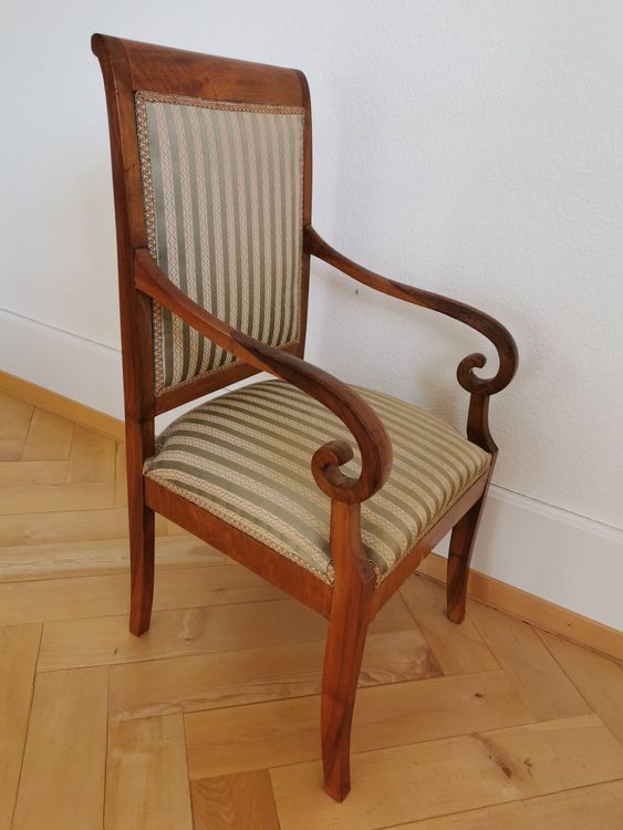 Alte Biedermeier Stuhl gepolstert mit Armlehnen | Kaufen auf Ricardo