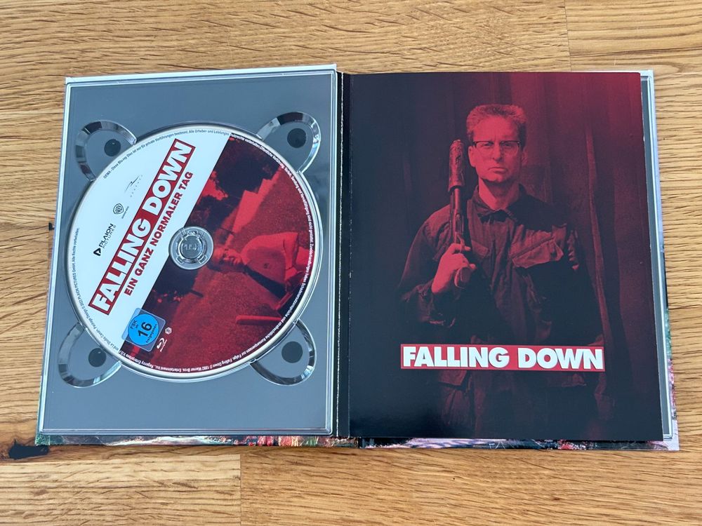 Falling Down - Ein ganz normaler Tag Mediabook Cover A | Kaufen auf Ricardo