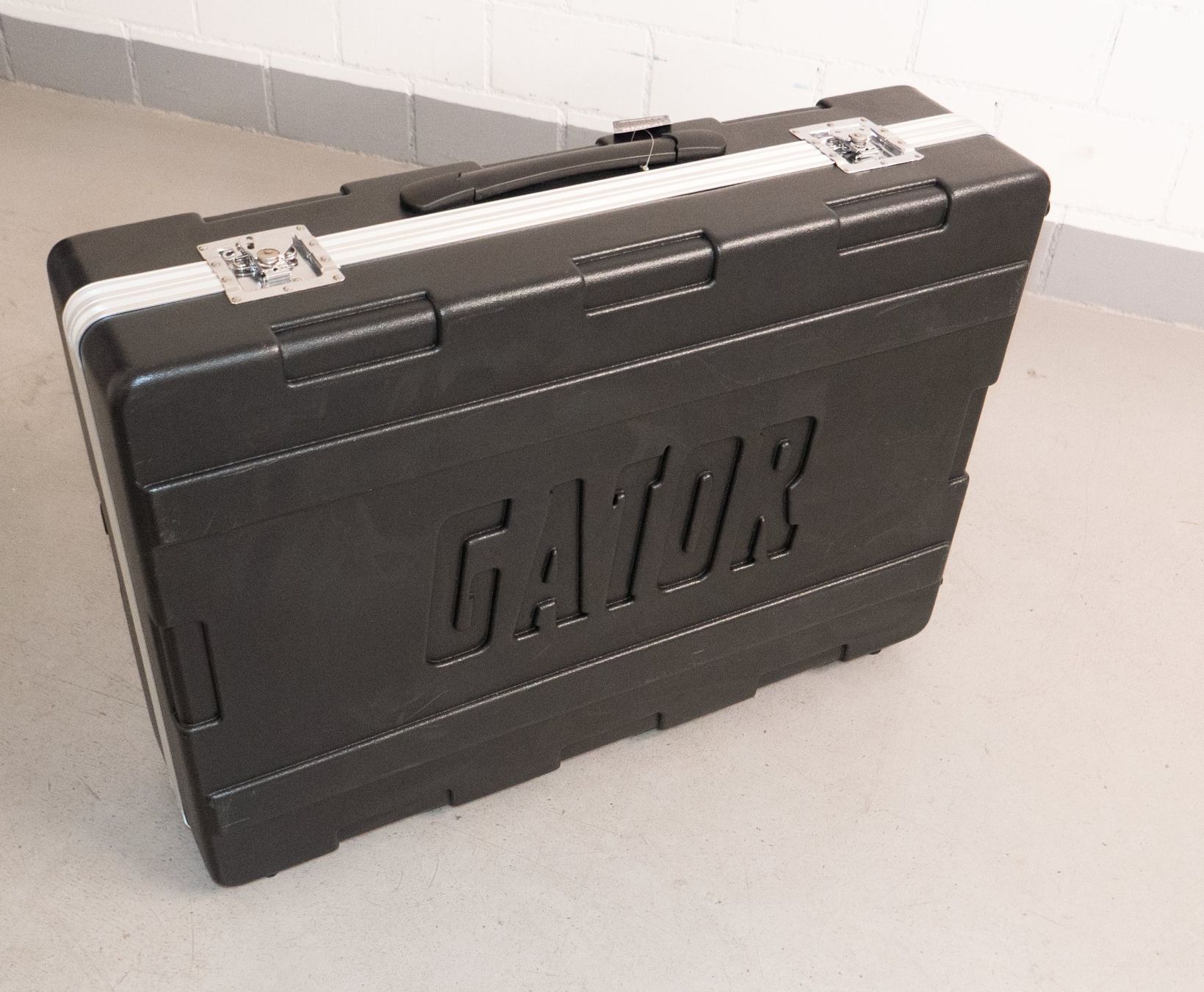 Gator G-MIX 20"X30" Rollkoffer für Musikinstrument (Gebraucht) in ...