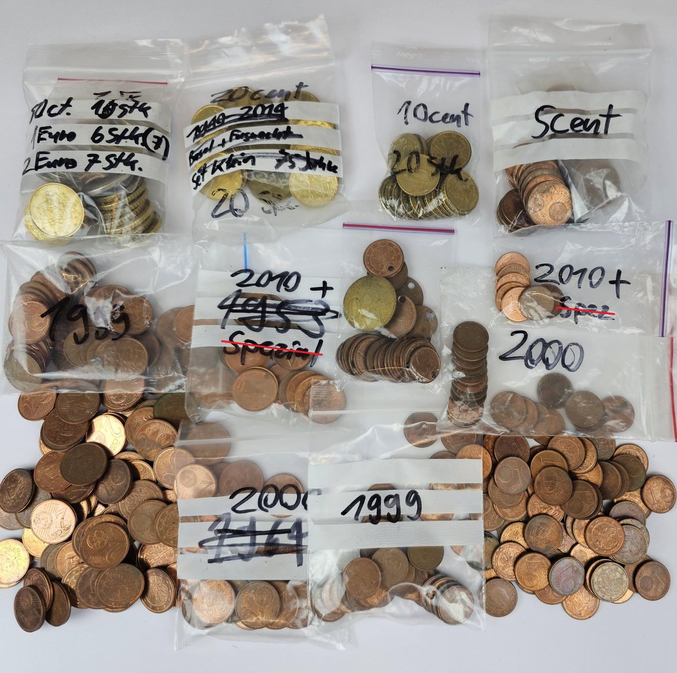 Über 40 Euro in Münzen ab und mit 1999 aus diversen Ländern! (Gebraucht ...