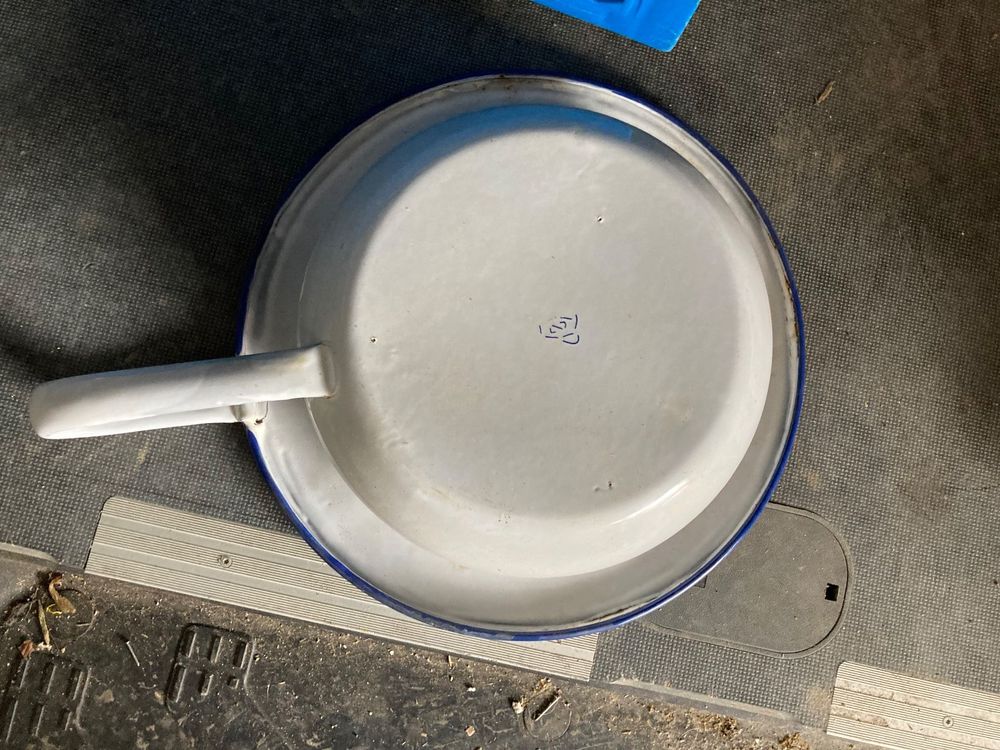 Blechtopf (Gebraucht) in Moosleerau für CHF 5 – mit Lieferung auf ...