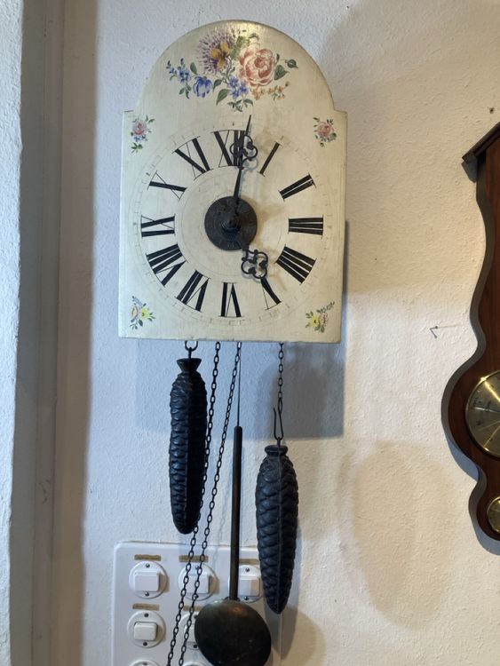 Alte Pendeluhr (Gebraucht) in Erlenbach im Simmental! für CHF 1 – nur ...