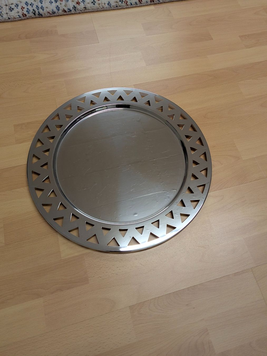 Alessi KK 23 Tablett "King Kong" Ø 48cm (Gebraucht) in Glattfelden für ...