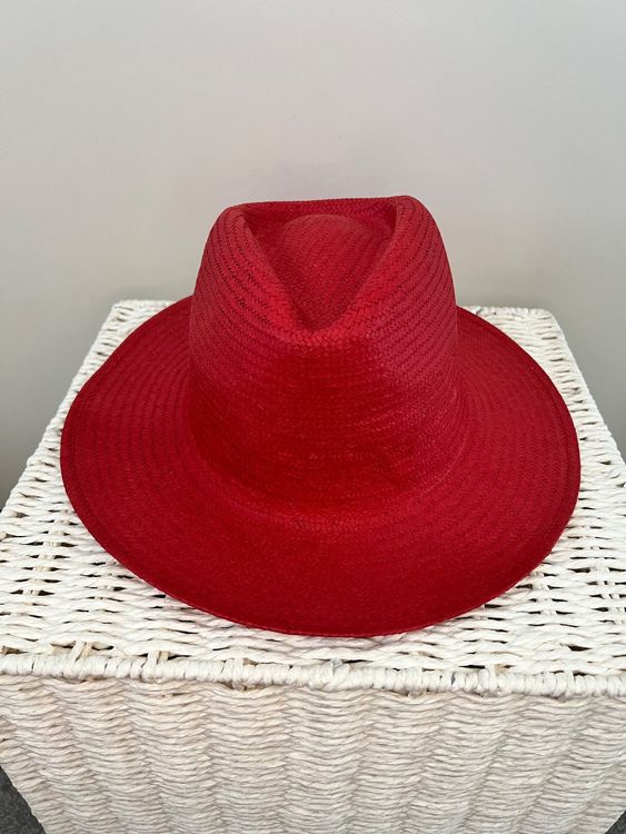 Sonnenhut/ Hut / Strohhut rot (Neu (gemäss Beschreibung)) in Rünenberg ...