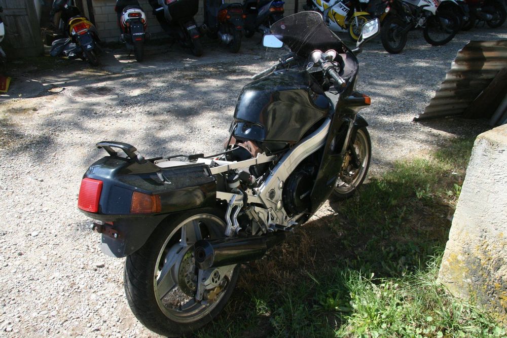 Kawasaki ZXT 1000 (Gebraucht) in Hallau für CHF 32 – nur Abholung auf ...