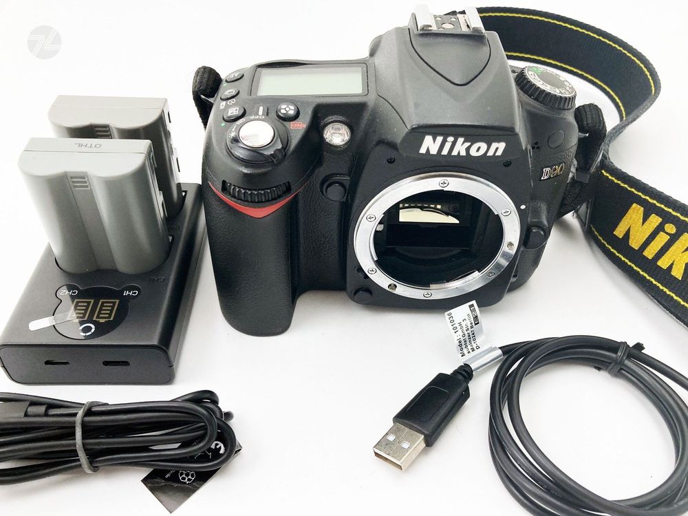 Nikon D90 Digitalkamera Spiegelreflex Body Akku USB Kabel | Kaufen auf ...