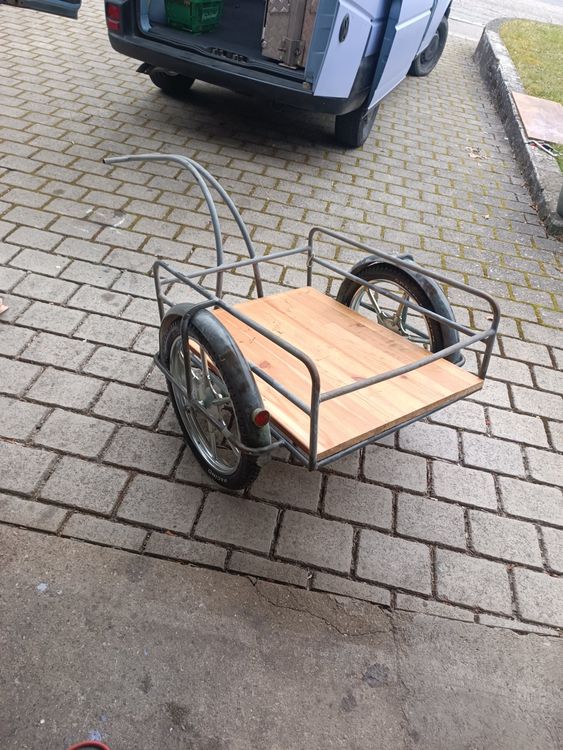 Veloanhänger mit Kupplung neuer Boden (Gebraucht) in Gontenschwil für CHF 80 – nur Abholung auf ...