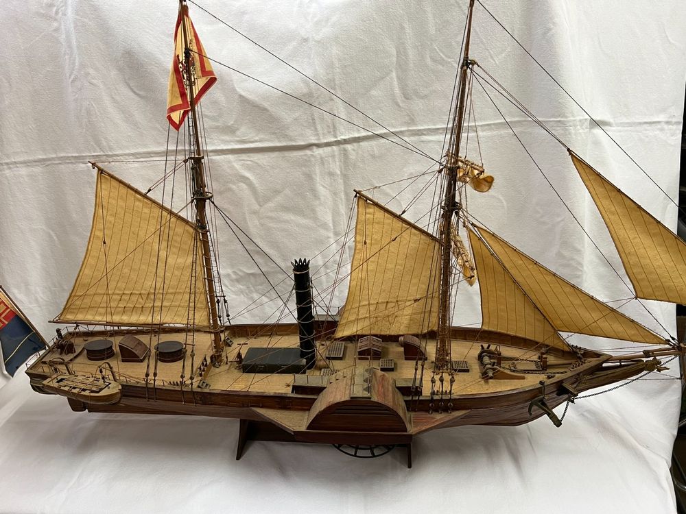 Schiffsmodell Gulnara - Segel-/Dampfschiff zusammengebaut (Gebraucht ...