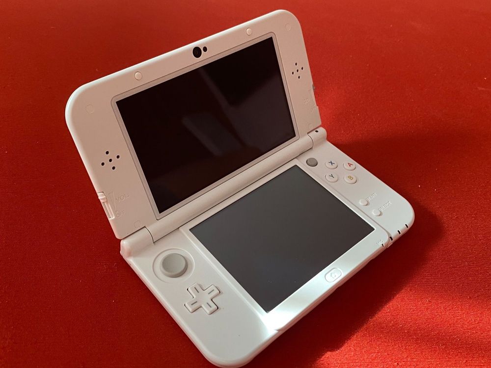 New Nintendo 3DS XL - weiss | Kaufen auf Ricardo