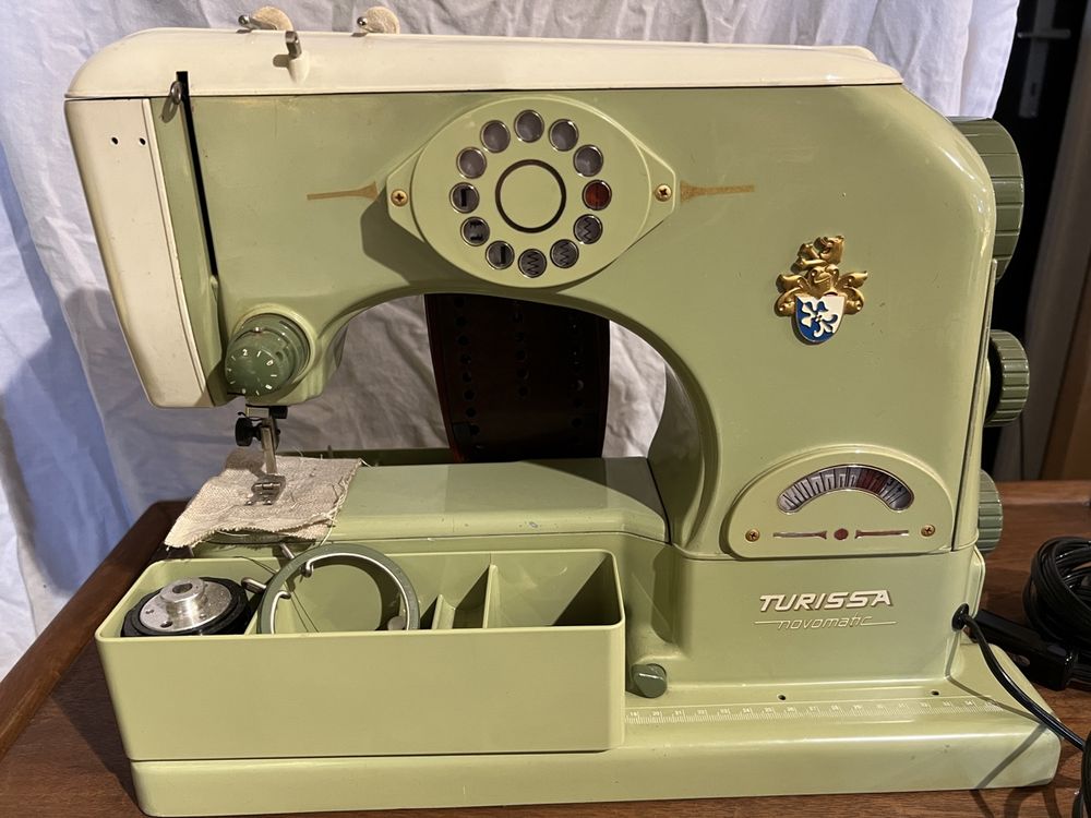 TURISSA Novomatic Nähmaschine (Gebraucht) in Richterswil für CHF 40 ...