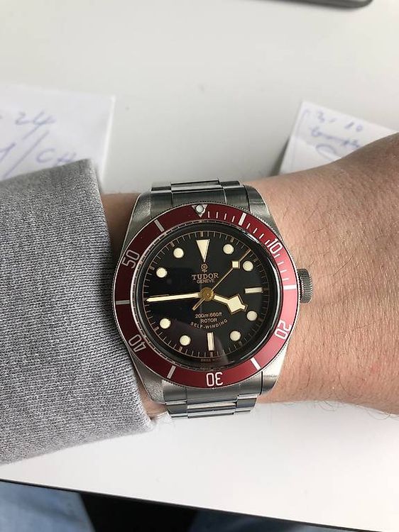 Tudor black bay red, rose dial, eta (Gebraucht) in La Neuveville für ...