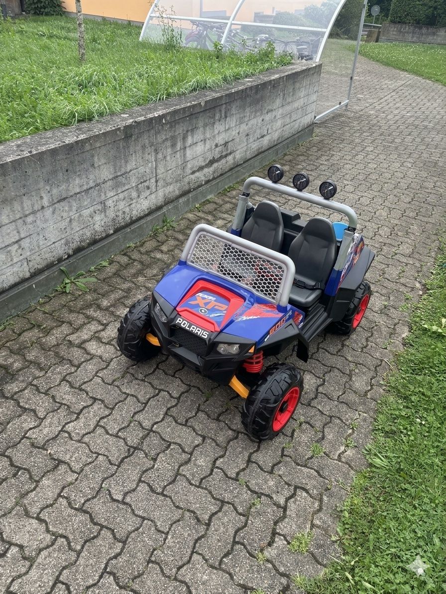Peg Perego Polaris Elektro Kinderauto (Gebraucht) in Zürich für CHF 250 ...