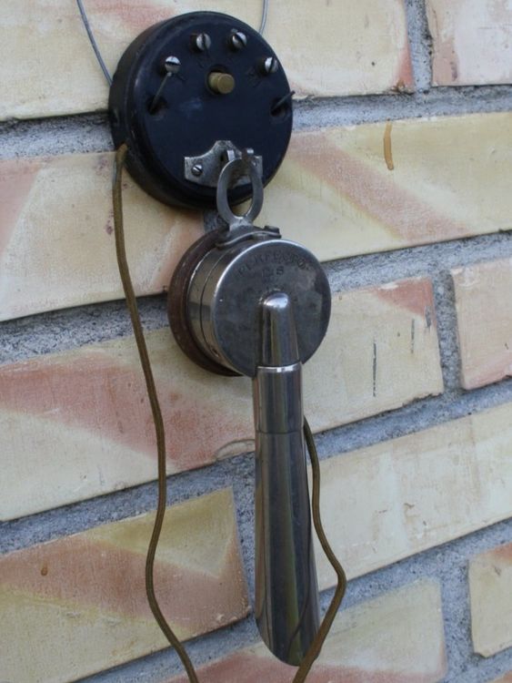 TELEFON WANDTELEFON ALT/ANTIK | Kaufen auf Ricardo